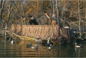 Avery Outdoors Website: Built by Hunters, for Hunters